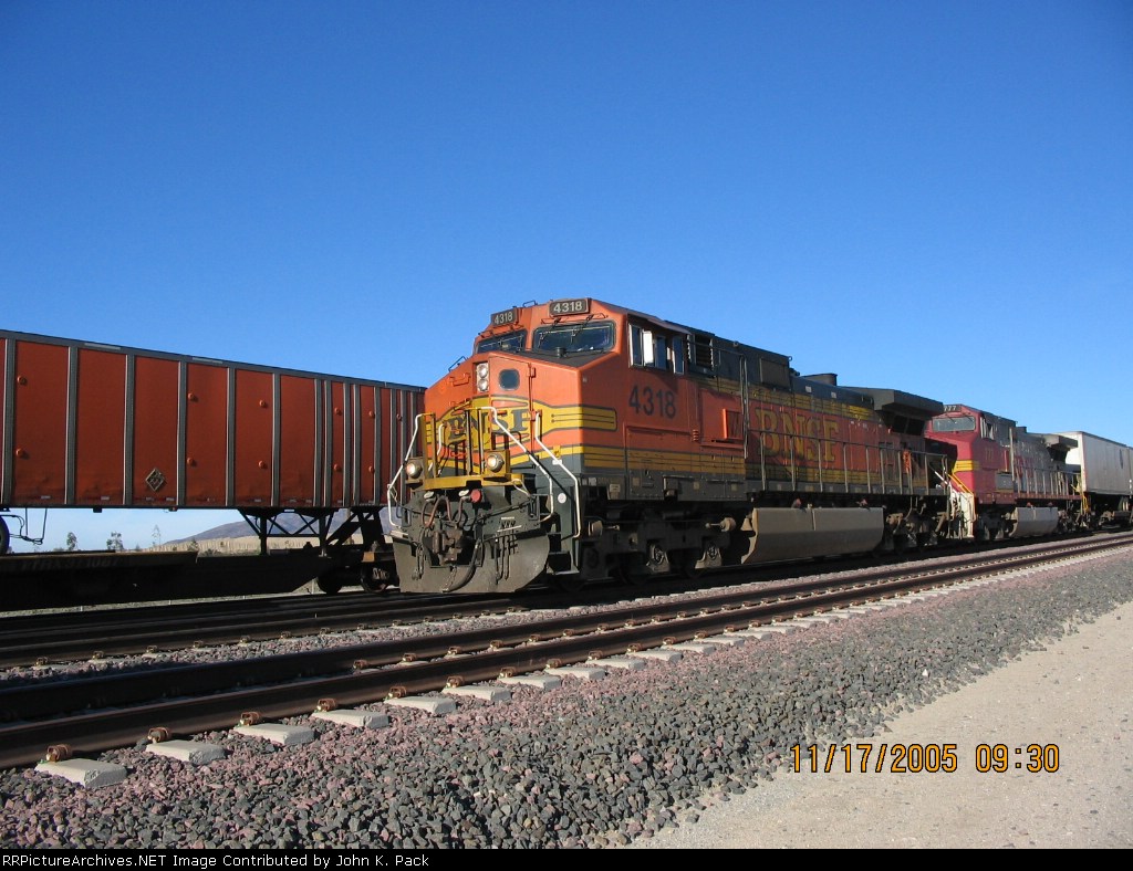 BNSF 4318